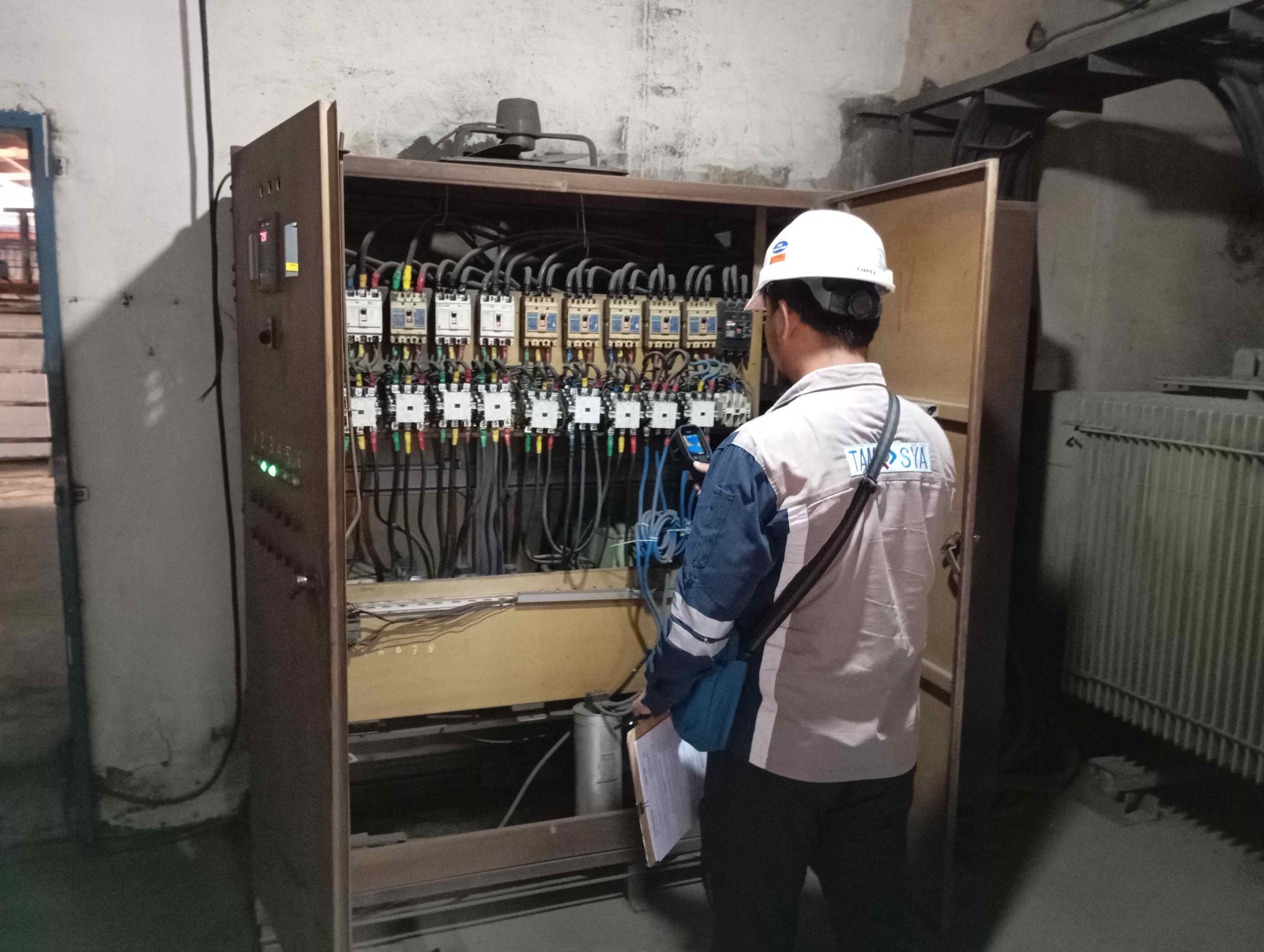 Inspeksi Panel Listrik - PT. Cipta Mas Jaya - PJK3 Riksa Uji